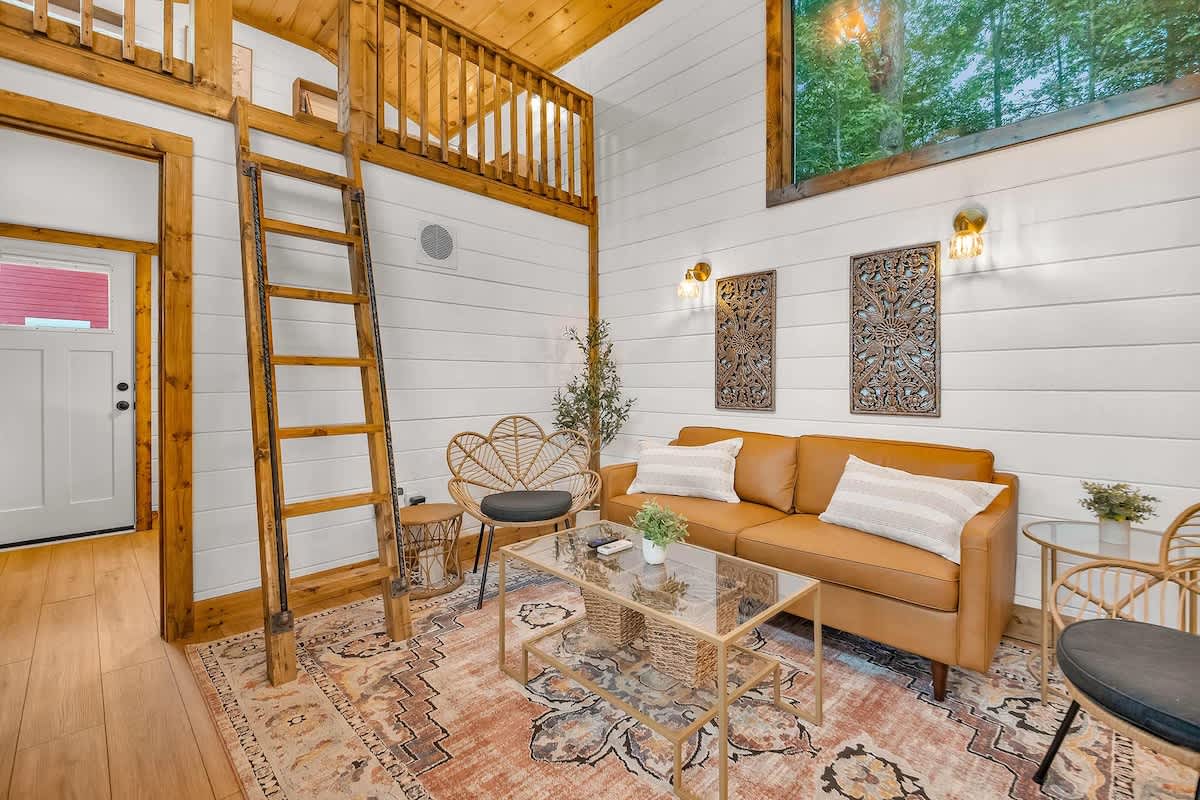 The Honeycomb Cabin - Timberroot